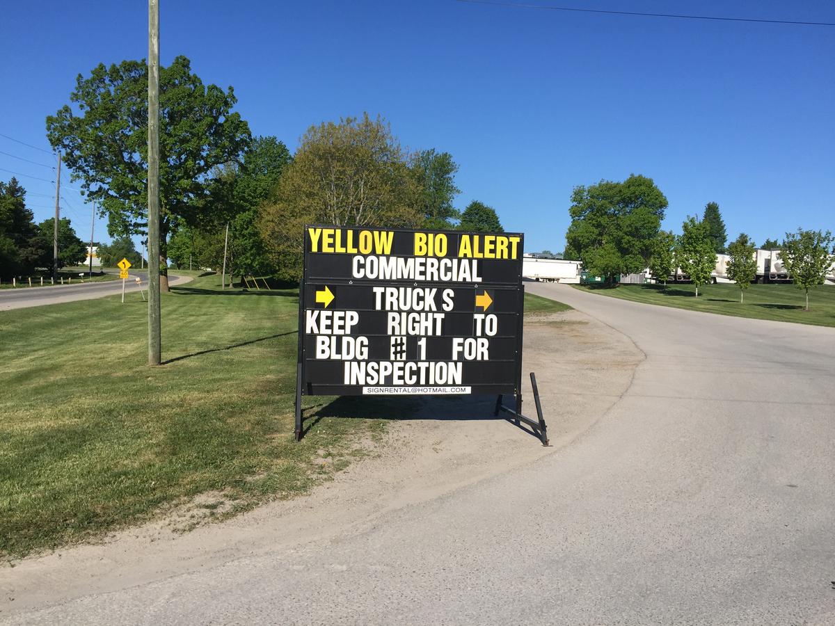 Myths and facts about the H5N1 avian influenza virus