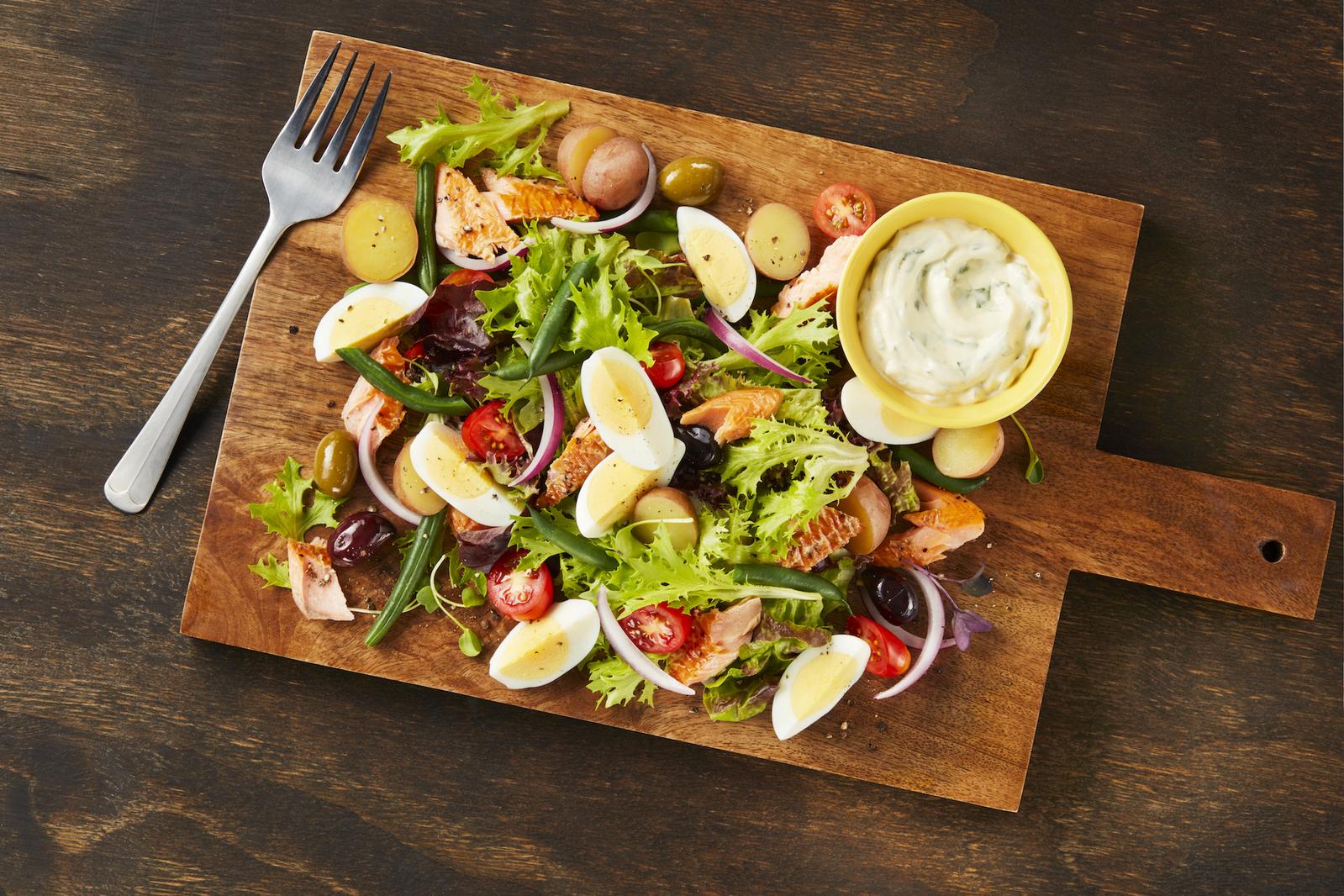 'The Salad Board' Canadian Niçoise
