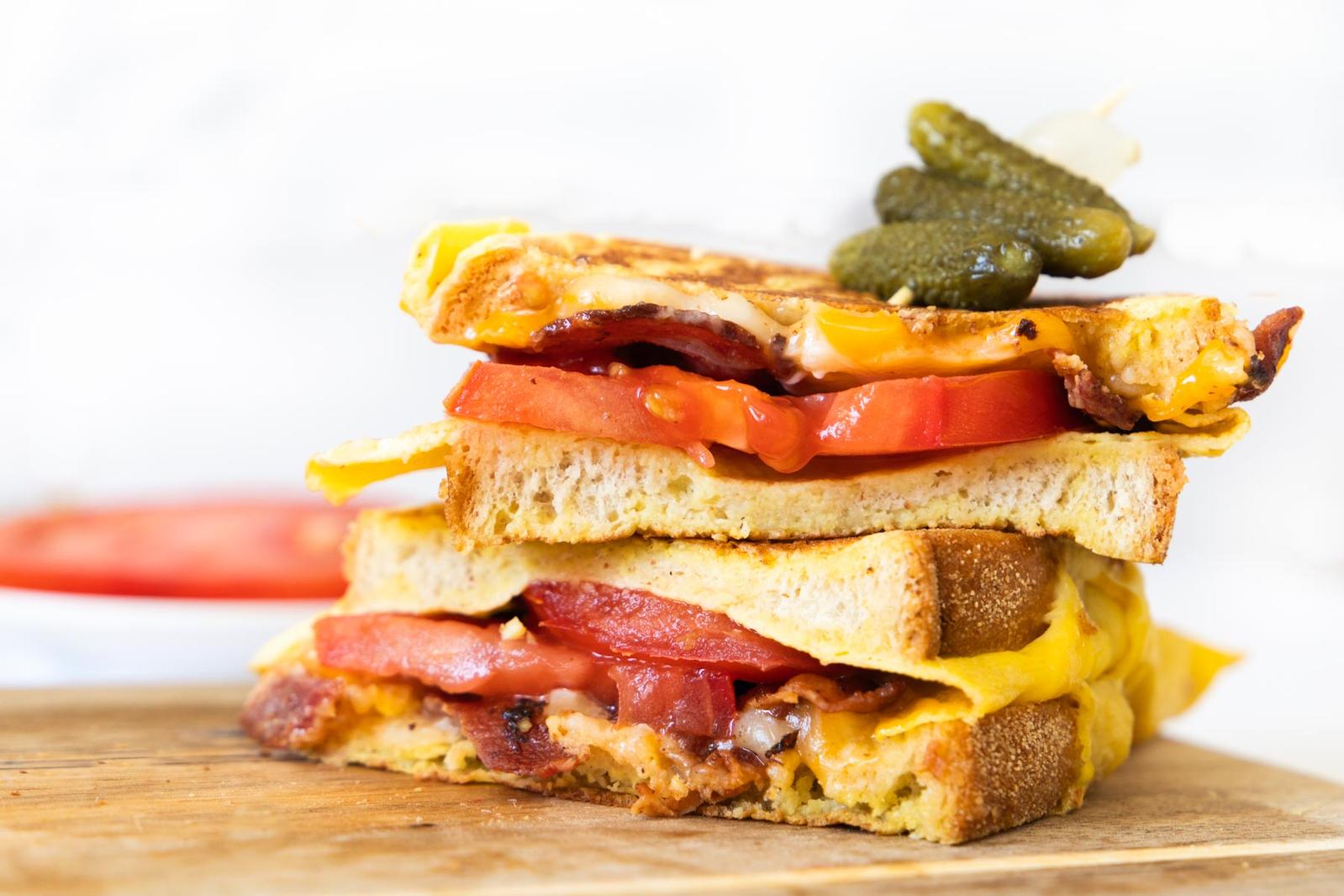 One Pan Egg Toast Sandwich